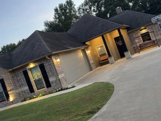160 Serenity Ln, Marshall, TX 75672