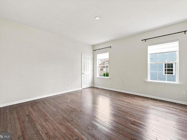 160 Shilling Avenue