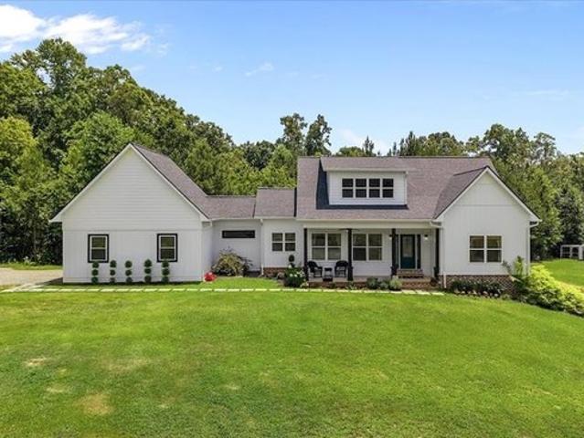 160 Shoemake Rd, Carrollton, GA 30116
