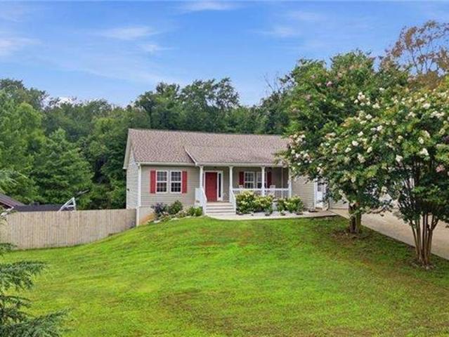 160 Starlyn Trce, Hiram, GA 30141