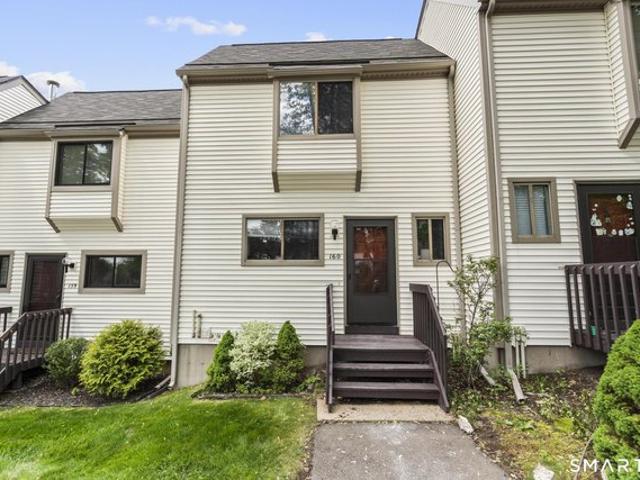 160 Sterling Vlg Unit 160, Meriden, CT 06450