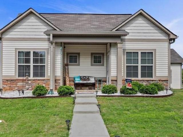 160 Stoney Creek Dr, Lagrange, GA 30241
