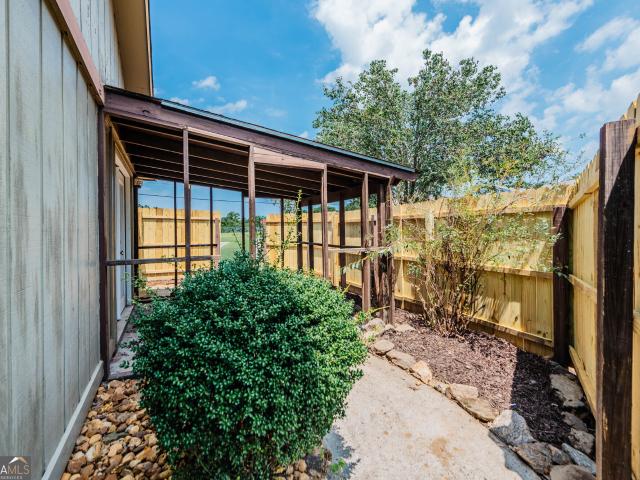 160 Stoneridge Drive