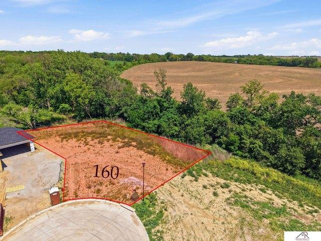 160 Sunset Ridge Ct, Crete, NE 68333