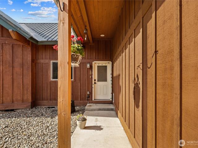 160 Ronald Ridge Drive