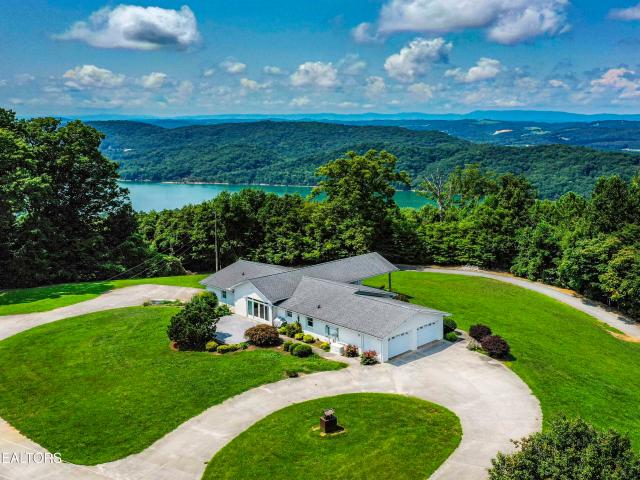 160 Reece Lakeview Lane