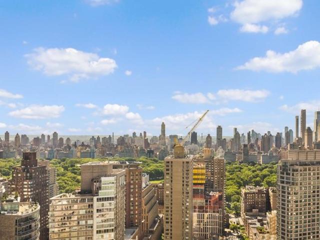 160 W 66th St Apt 44E, New York, NY 10023