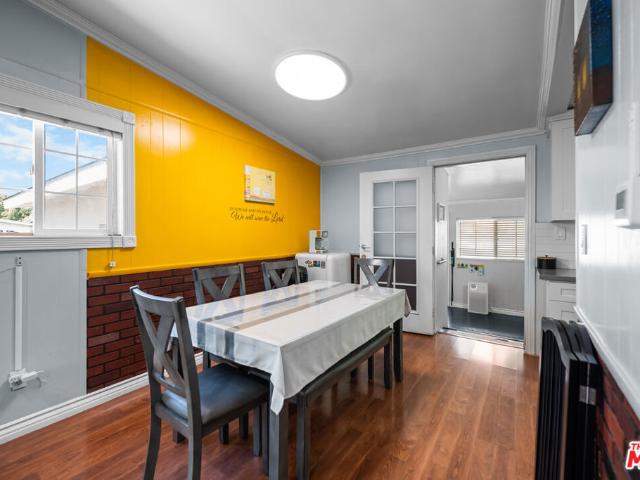 160 W Jay Street