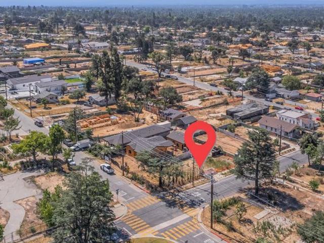 160 W Palm St, Altadena, CA 91001