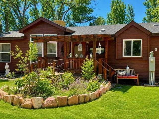 160 Walnut St Unit 2, Big Pine, CA 93513