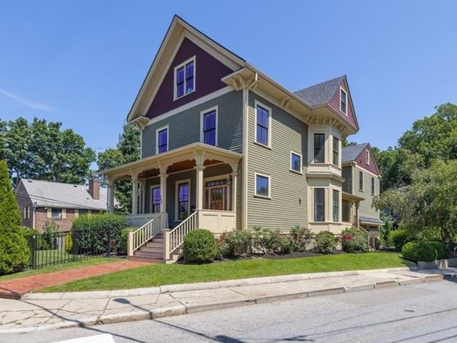 160 Walnut St Unit A, Newton, MA 02460