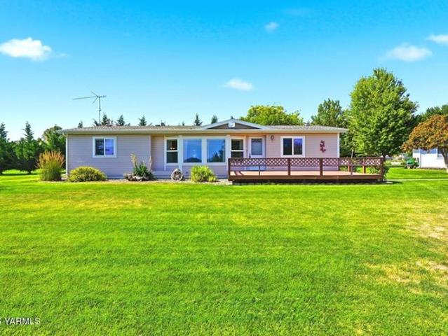 160 Wanabee Ln, Naches, WA 98937