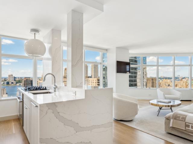 160 West 66th Street, Unit 29B