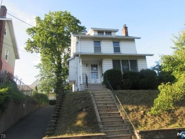 160 Tappan Ave, Belleville, NJ 07109