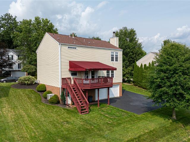 160 Vista Dr