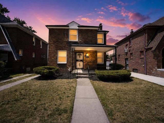 16141 Manor St, Detroit, MI 48221