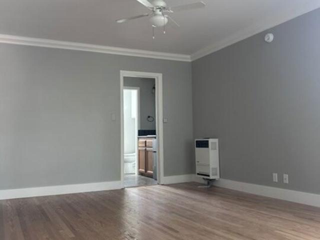 16144 W Sunset Boulevard 4A