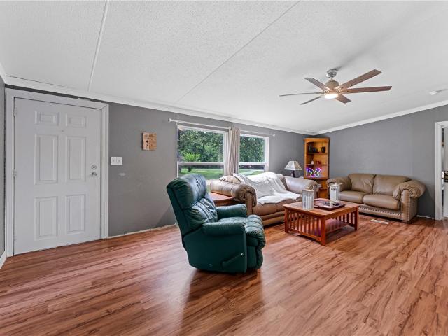 16148 Peach Circle