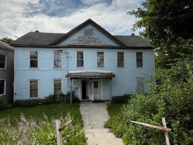 1614 Burden Lake Rd, Averill Park, NY 12018