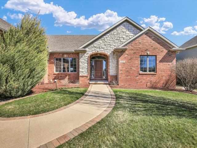 1614 English Oak Dr, Champaign, IL 61822 | MLS #12588 | Compass