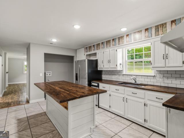 1614 Kendall Road