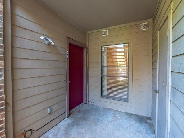 1614 Pecan Chase Cir, Unit 59, Arlington, TX 76012 | MLS #21197 | Compass