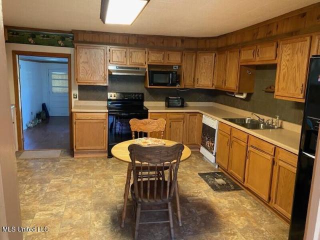 1614 Perry Chapel Road