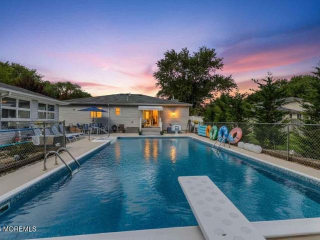 1614 Rogers Court