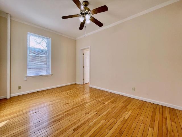1614 Summit Ave # 4