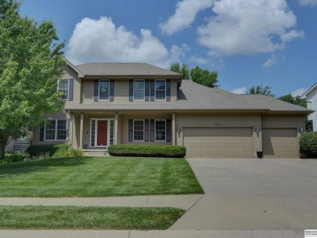 1614 S 179th St, Omaha, NE 68130