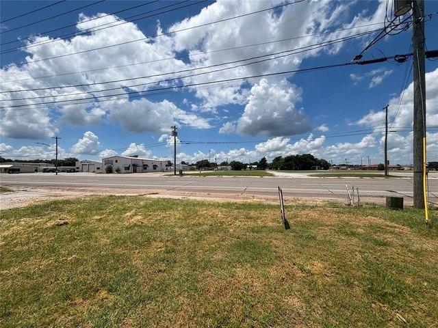 1614 S Green Ave, Purcell, OK 73080