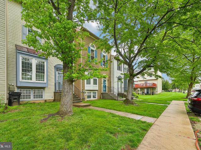 1614 Winding Brook Way