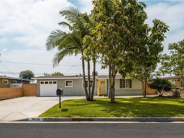 16150 E Queenside Dr, Covina, CA 91722