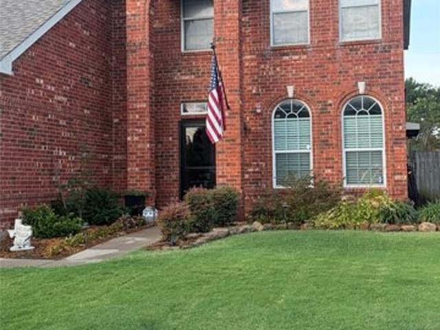 16157 Cowboy Trl, Fort Worth, TX 76247