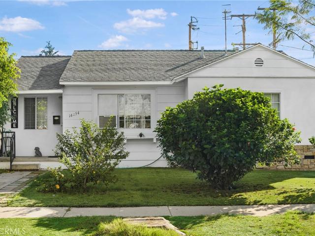 16154 Gilmore St, Van Nuys, CA 91406 | MLS #26661 | Compass