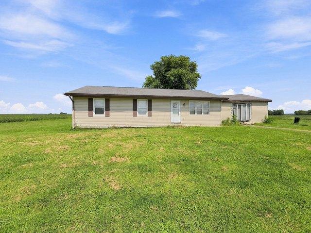 16155 Yankeetown Chenoweth Rd, Mount Sterling, OH 43143