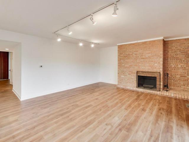 1615 Maple Terrace # 115 1L