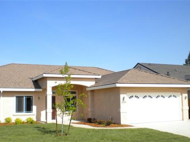 1615 Bay Dr, Yuba City, CA 95993