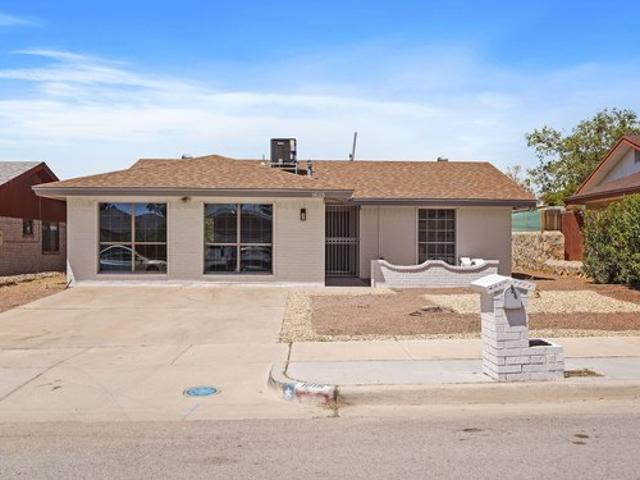 1615 Brian Ray Cir, El Paso, TX 79936