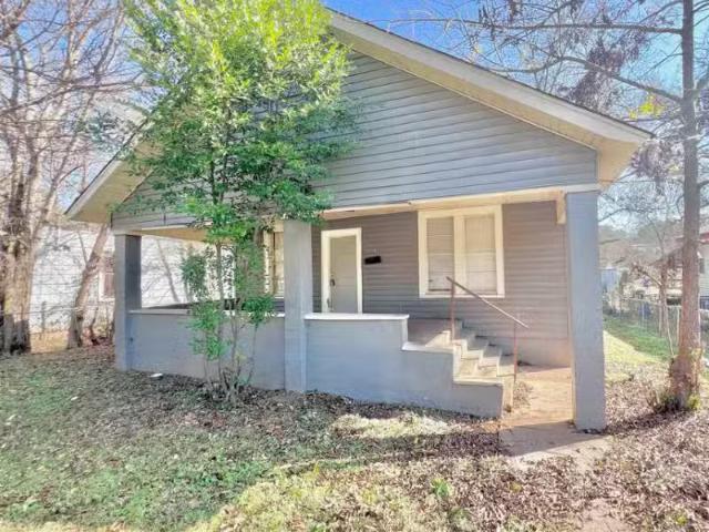 1615 DARTMOUTH AVE, BESSEMER, AL 35020