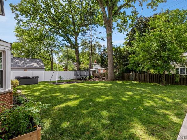 1615 Earlmont Road