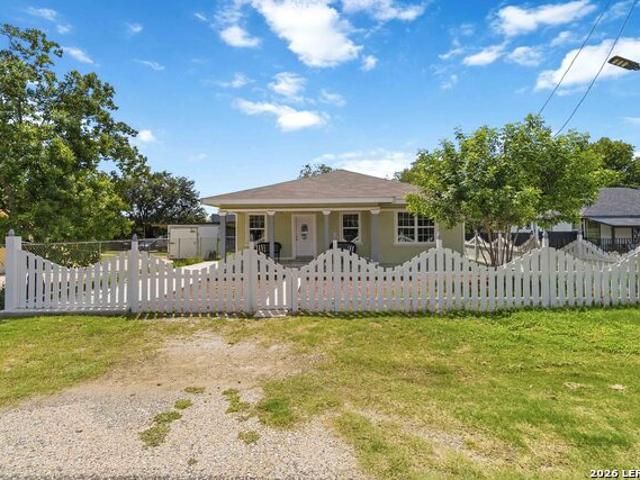 1615 Hough