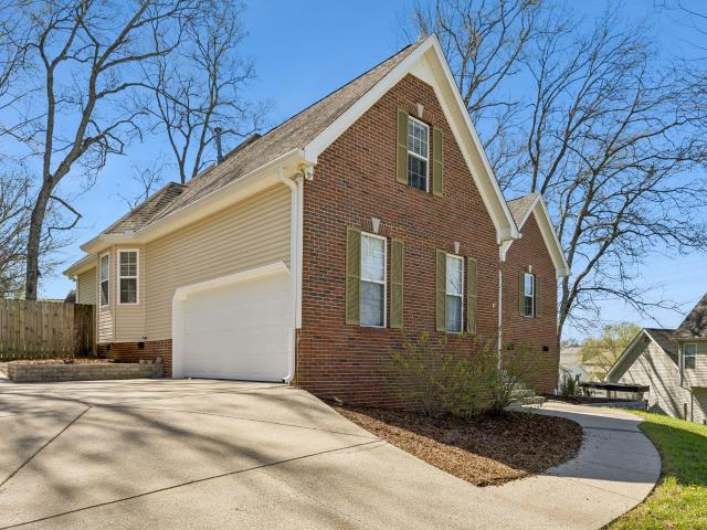 1615 Pacer Ct