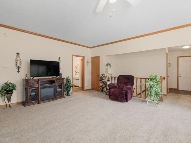 1615 Pine Ridge Court