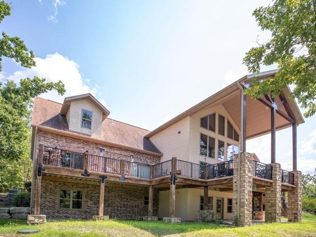 1615 Rustic Acres Rd, Kirbyville, MO 65679