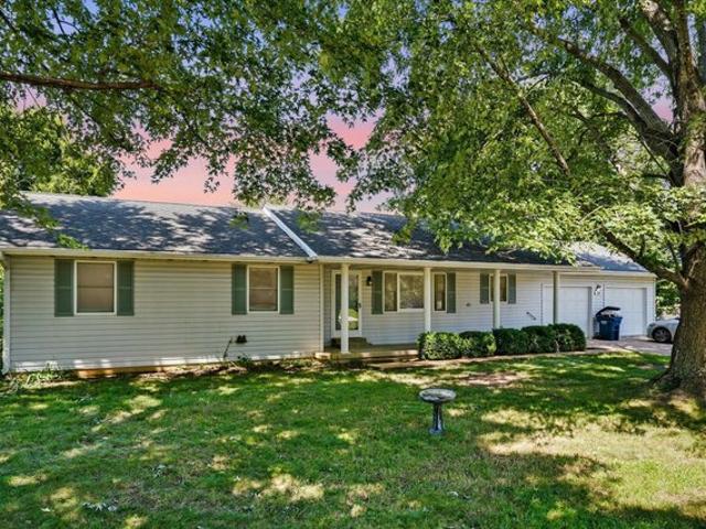 1615 W Lincoln St, Buffalo, MO 65622