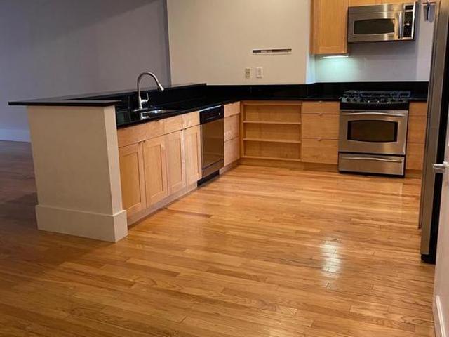 1615 Walnut Street # 3