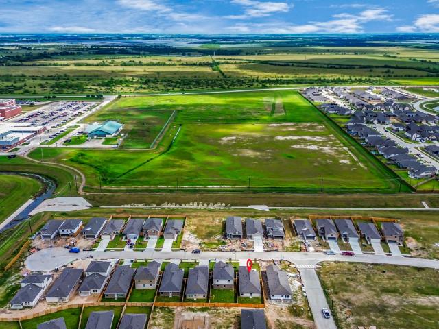 1615 Windrose Bend