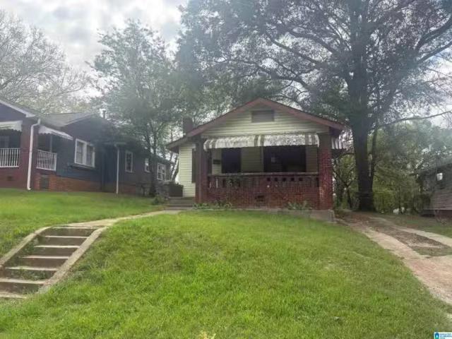 1615 35TH AVE N, BIRMINGHAM, AL 35207