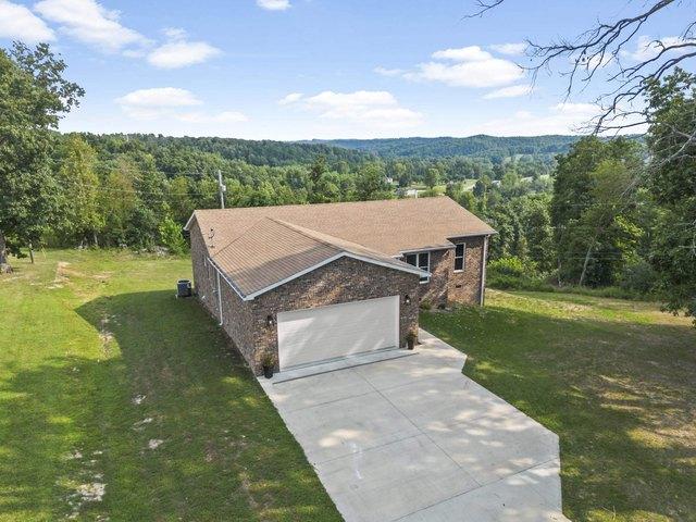 16162 Bramble Dr, Catlettsburg, KY 41129